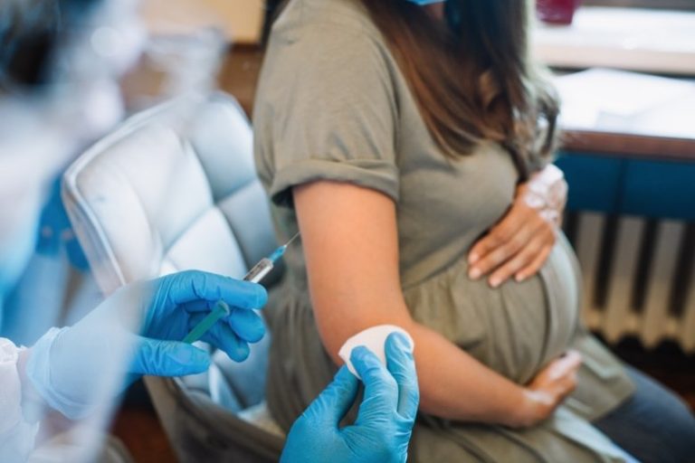 Warning Signs of Pregnancy Problems - When to Call Your Doctor - Early ...